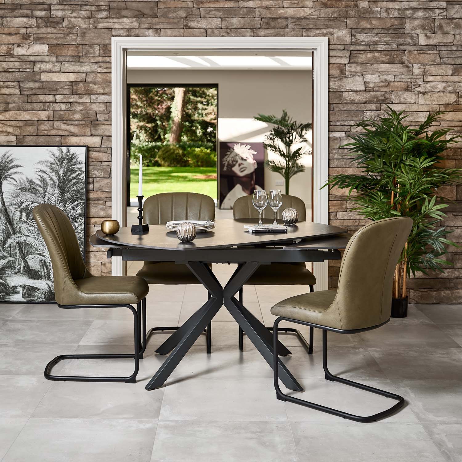 Woods Toscana Motion Table 140-200cm - Black - Woods Furniture