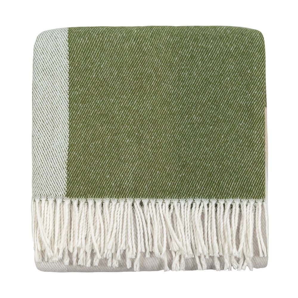 Woods Riley Green Throw Blanket - Woods Furniture