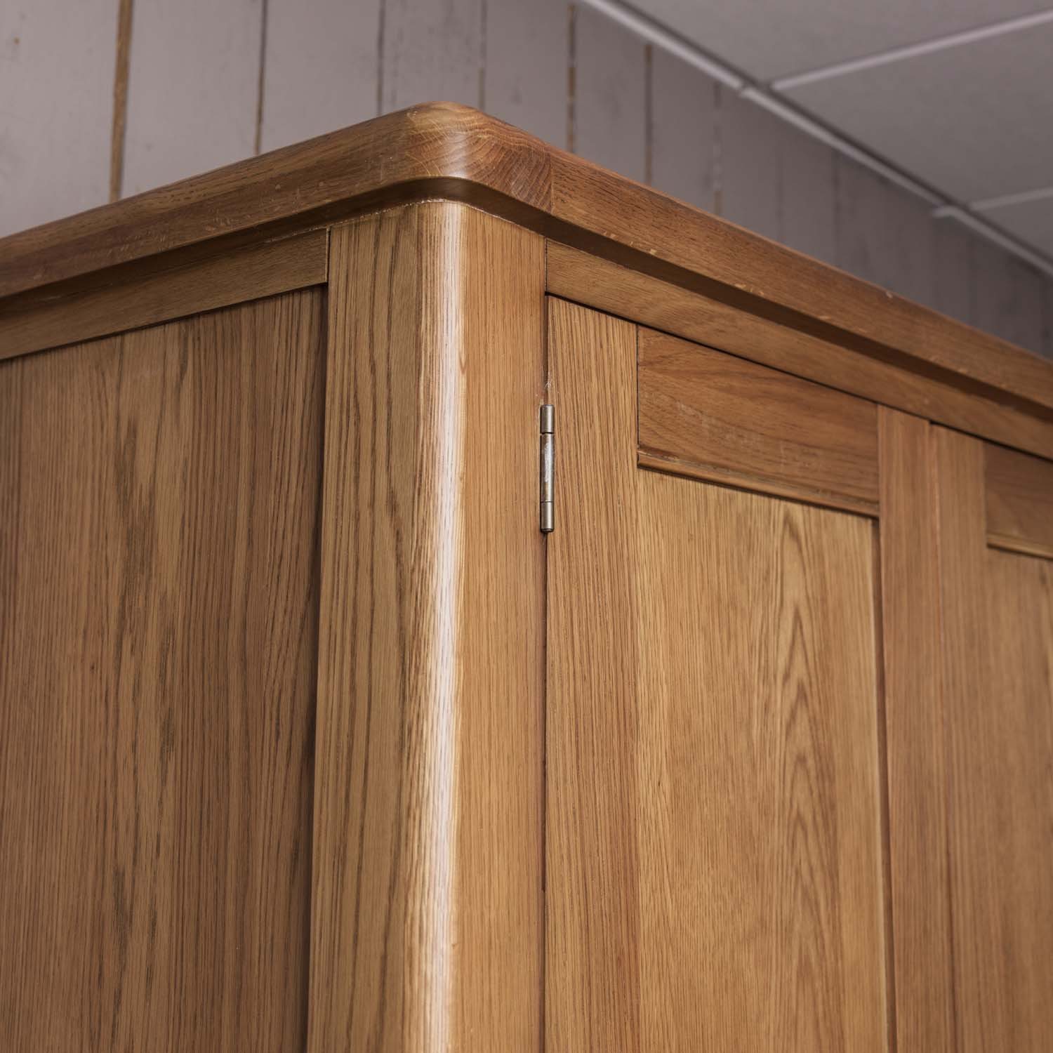 Woods Ledbury Large Larder Unit - Woods Furniture