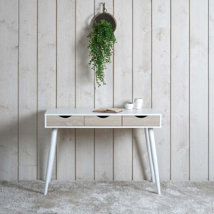 Office Desks - Woods Furniture