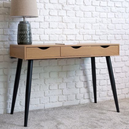 Office Desks - Woods Furniture