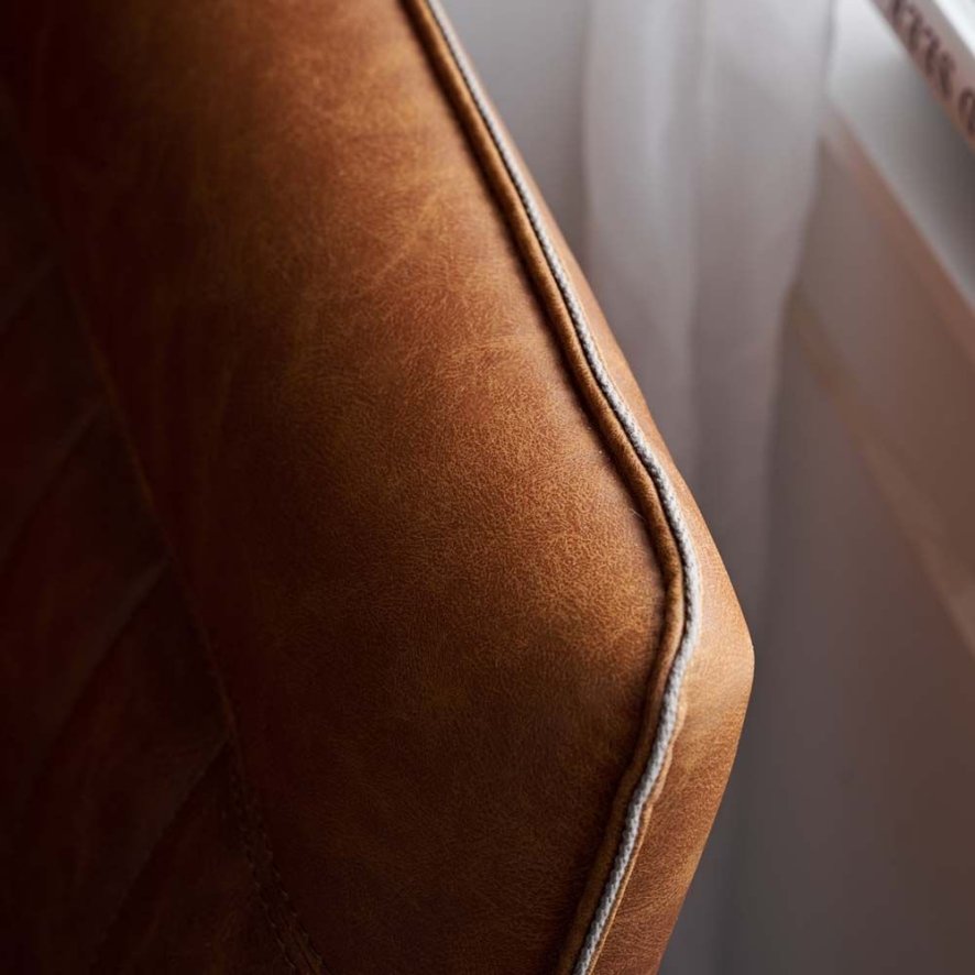 Hardy Tan Corner Bench Seating (Right Hand Facing) - Woods Furniture
